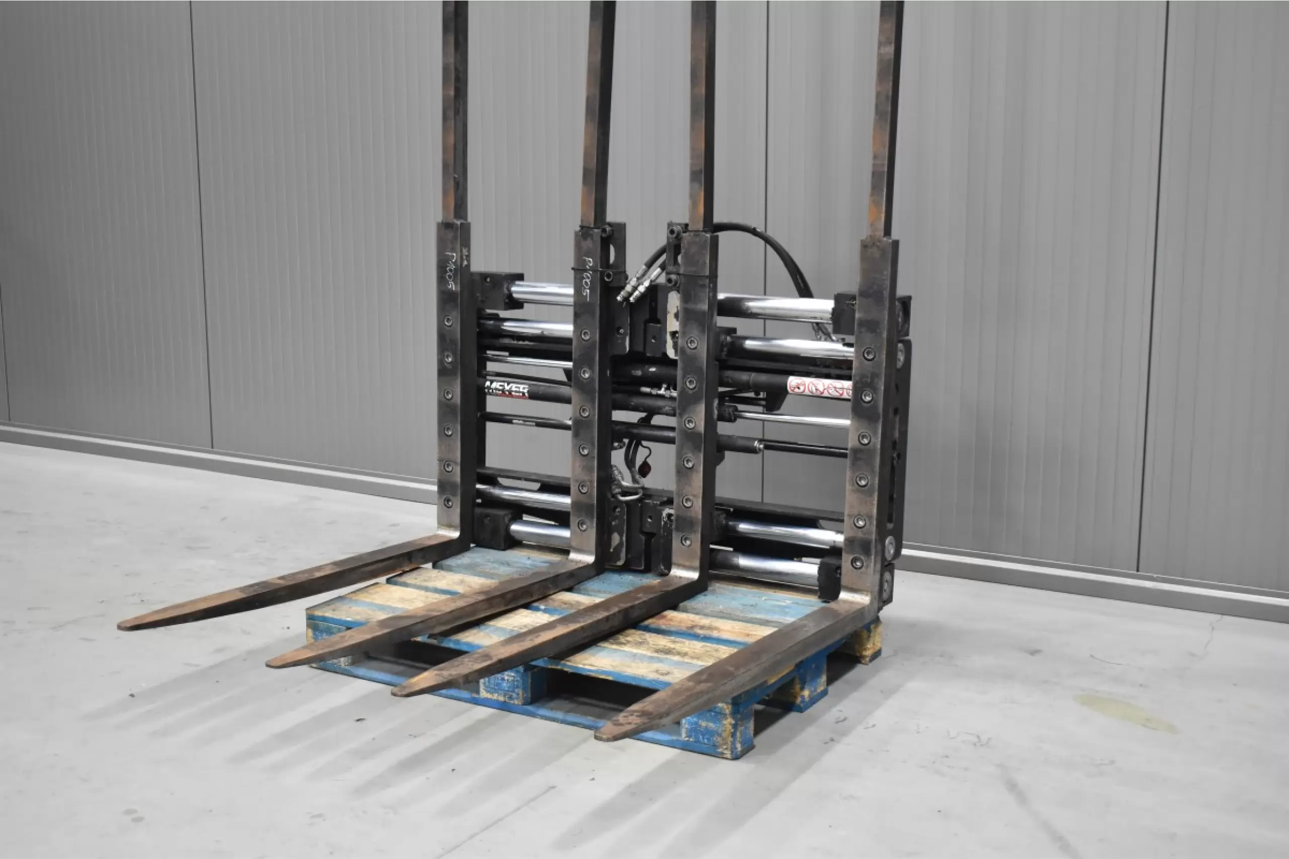 P1005 P1005 - double pallet handler | CHUF.com
