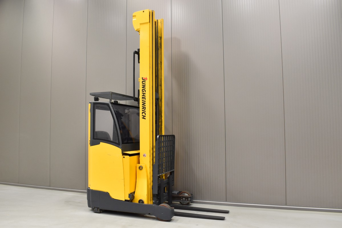 Reach truck JUNGHEINRICH ETV 214 31741 | CHEAP USED FORKLIFTS