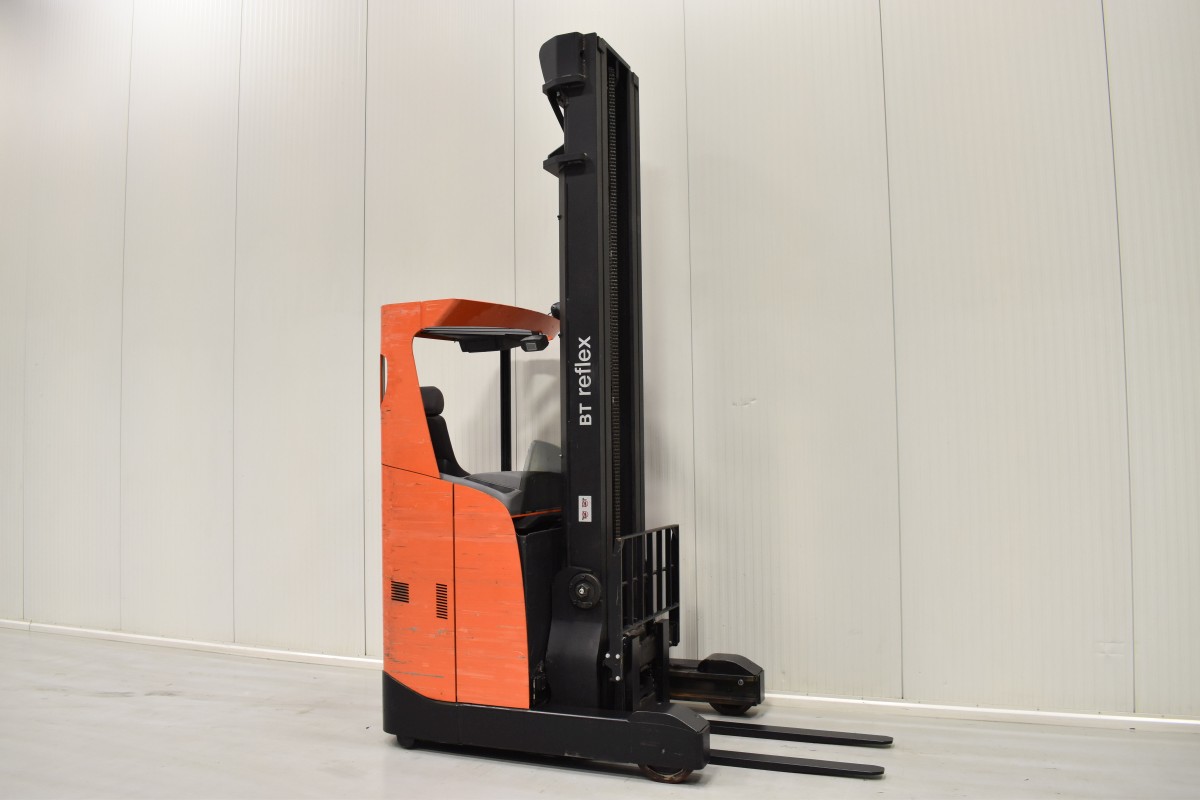 Schubmaststapler BT RRE 160 32586 | DER BILLIGSTE STAPLER