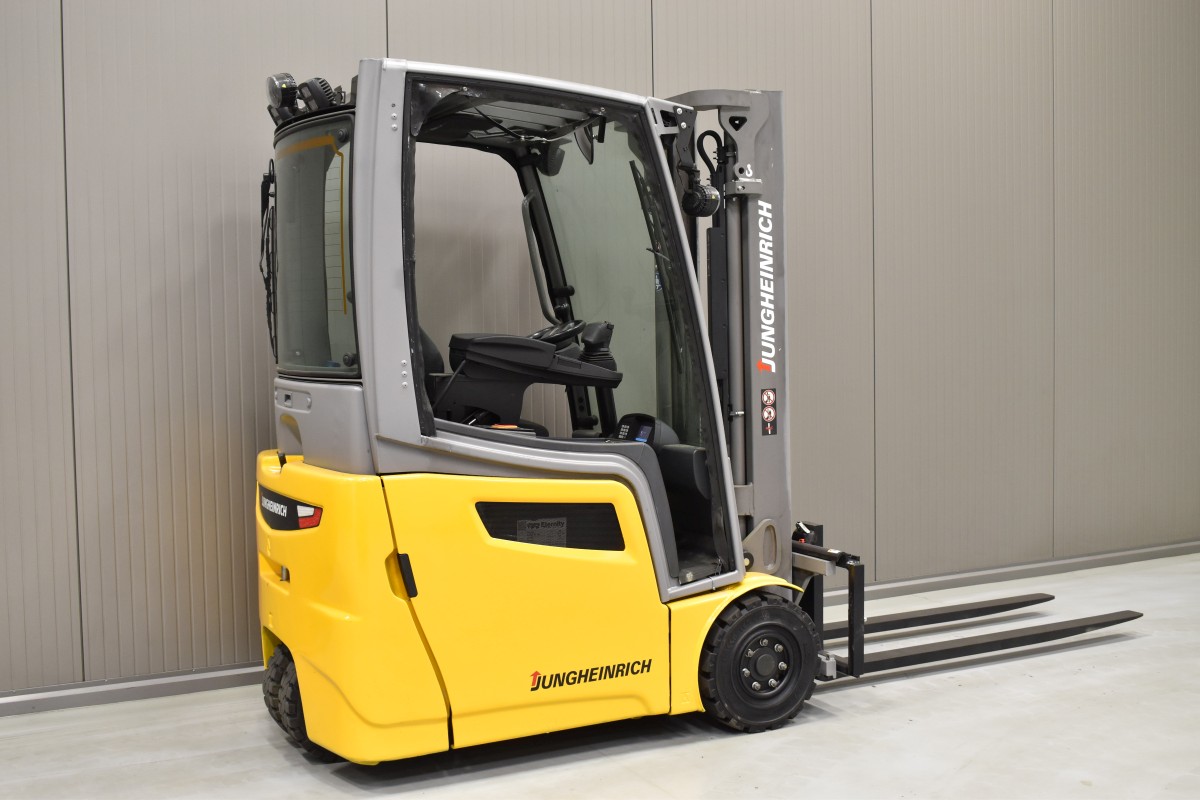 Jungheinrich Forklift