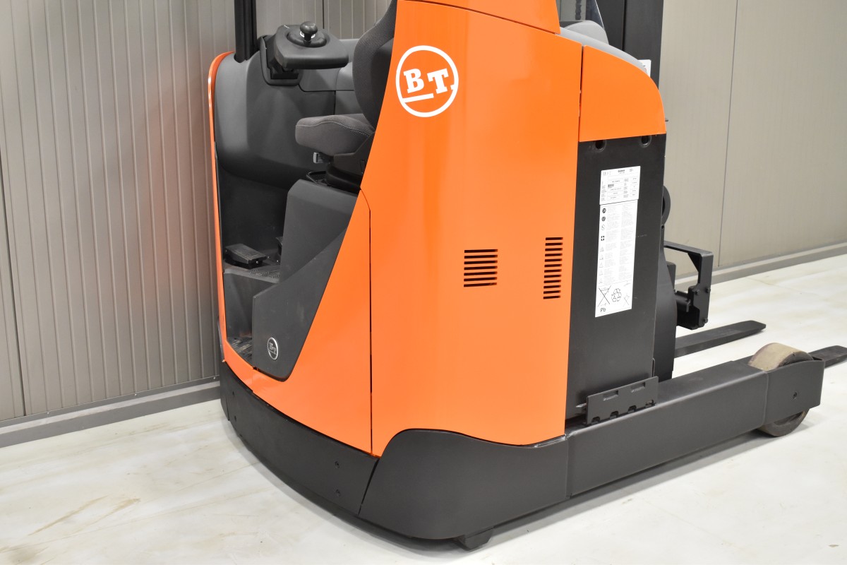Reach truck BT RRE 160 33377 | CHEAP USED FORKLIFTS