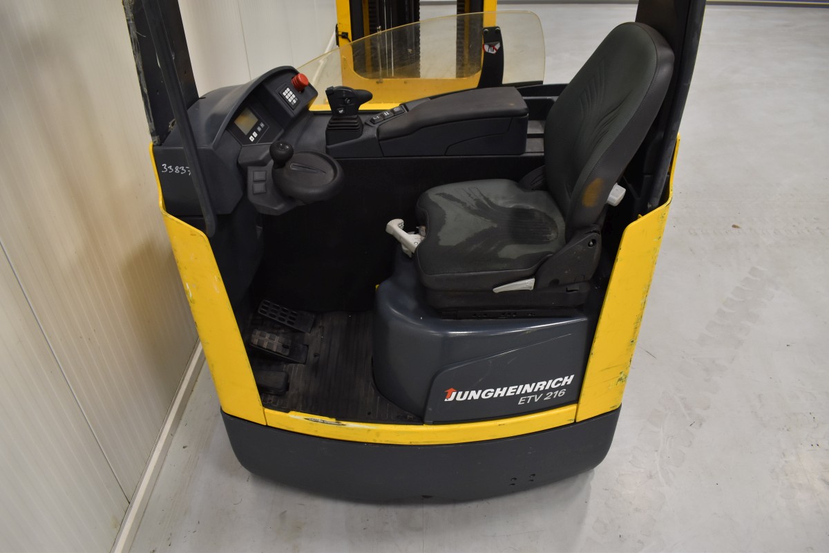 Reach truck JUNGHEINRICH ETV 216 33837 | CHEAP USED FORKLIFTS