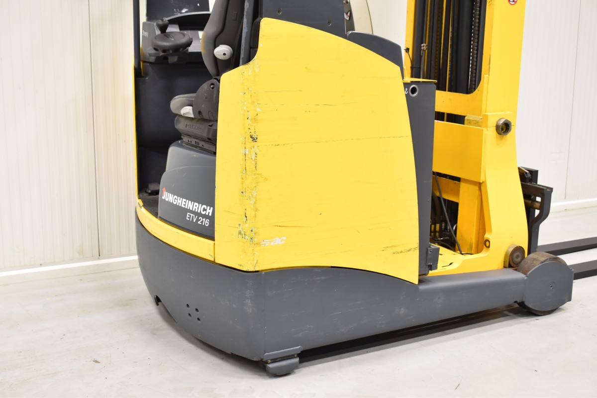 Reach truck JUNGHEINRICH ETV 216 33837 | CHEAP USED FORKLIFTS