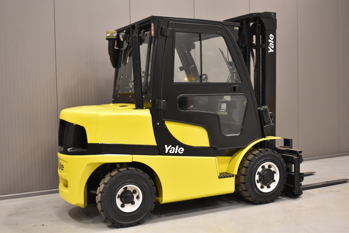 Vierradstapler YALE GDP 40 VX5 34472 | DER BILLIGSTE STAPLER