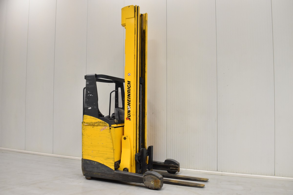 Reach truck JUNGHEINRICH ETV 216 34917 | CHEAP USED FORKLIFTS