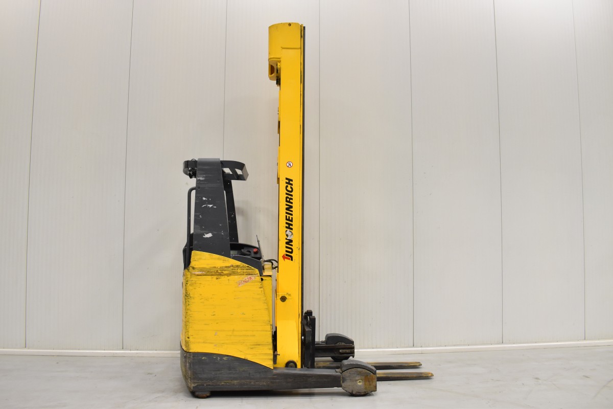 Reach truck JUNGHEINRICH ETV 216 34917 | CHEAP USED FORKLIFTS