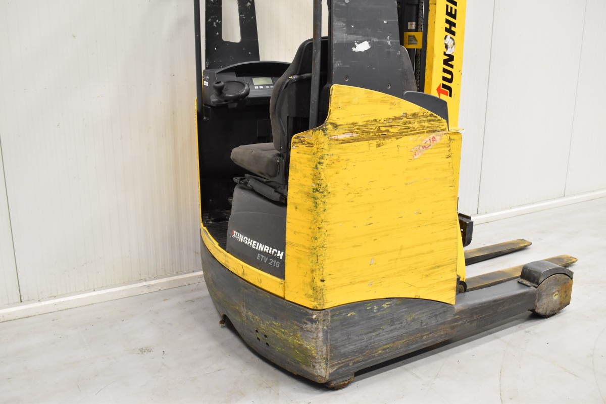 Reach truck JUNGHEINRICH ETV 216 34917 | CHEAP USED FORKLIFTS