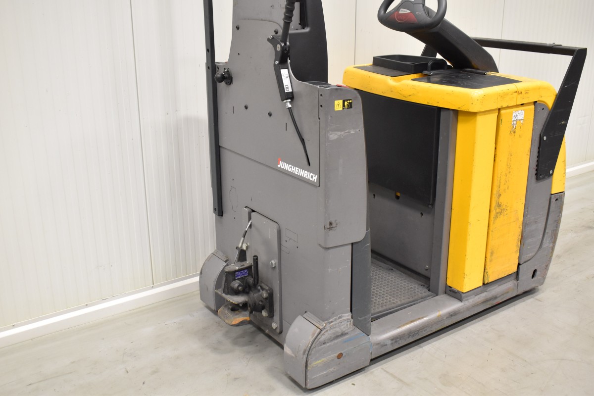 Schlepper JUNGHEINRICH EZS 350 XL 42263 | DER BILLIGSTE STAPLER