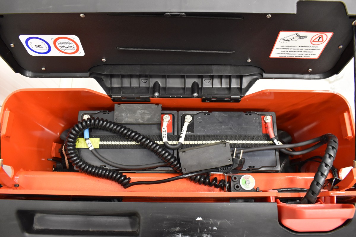 Complete offer of forklifts | CHEAP USED FORKLIFTS