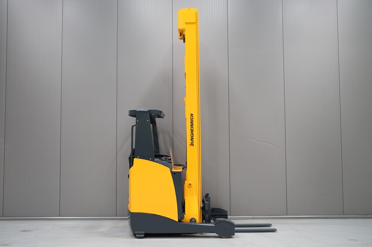 Complete offer of forklifts | CHEAP USED FORKLIFTS