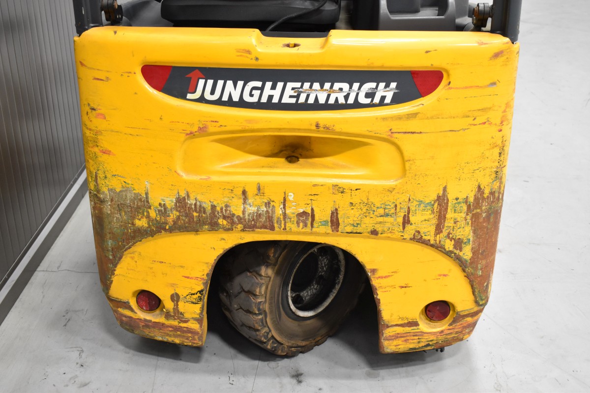 Complete offer of forklifts | CHEAP USED FORKLIFTS