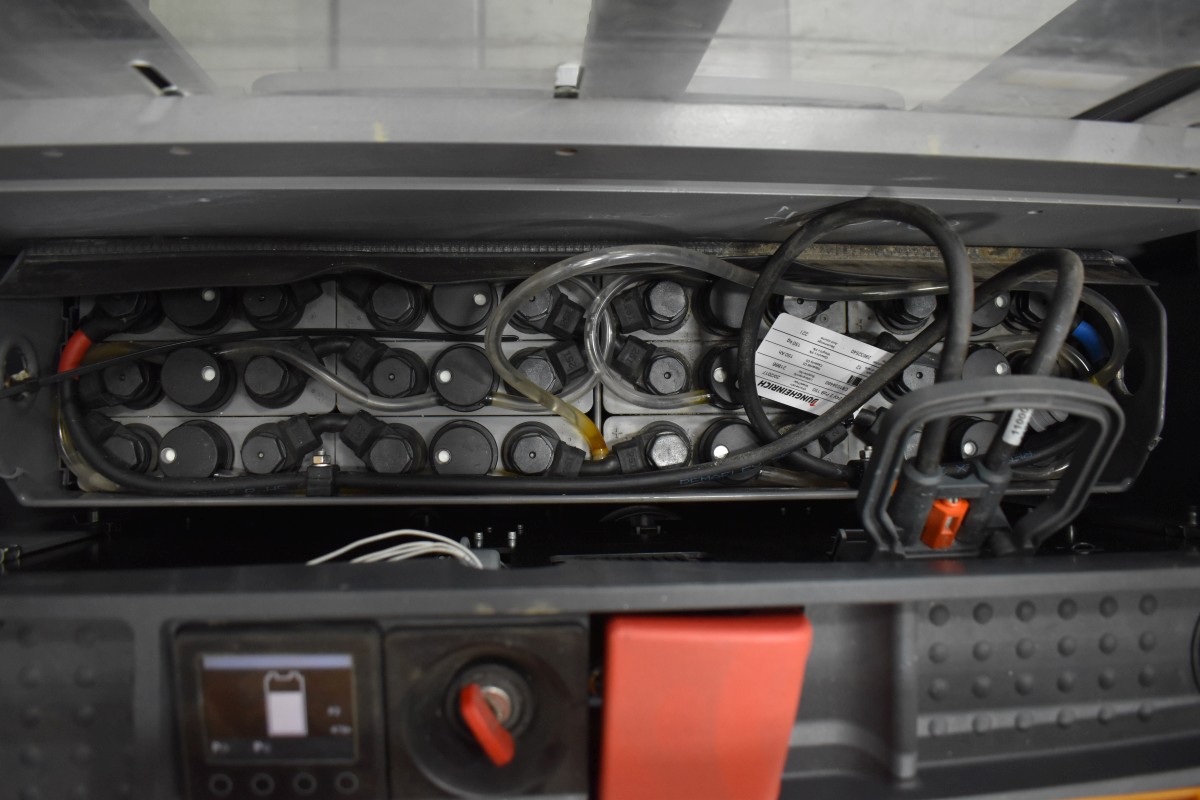 Complete offer of forklifts | CHEAP USED FORKLIFTS