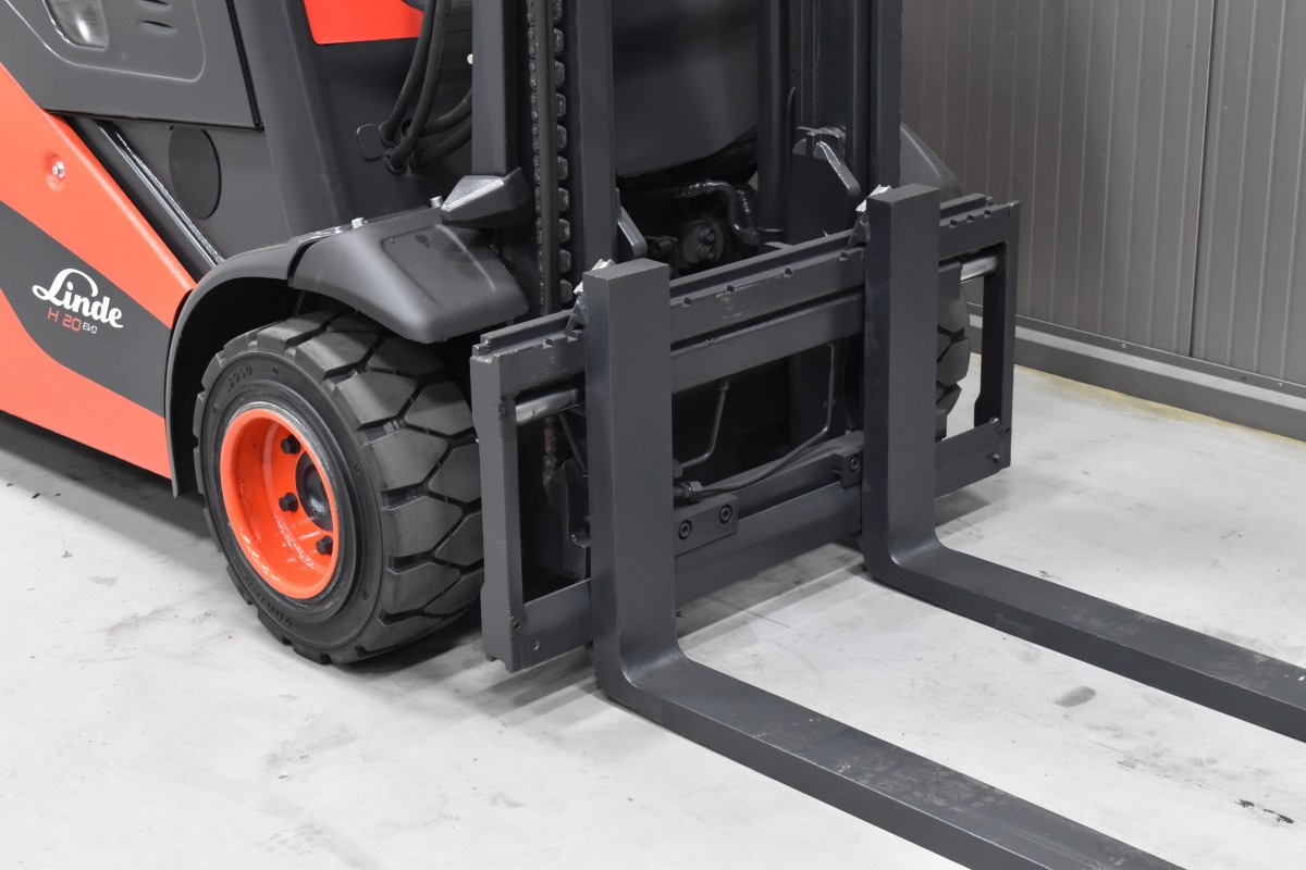 Complete offer of forklifts | CHEAP USED FORKLIFTS