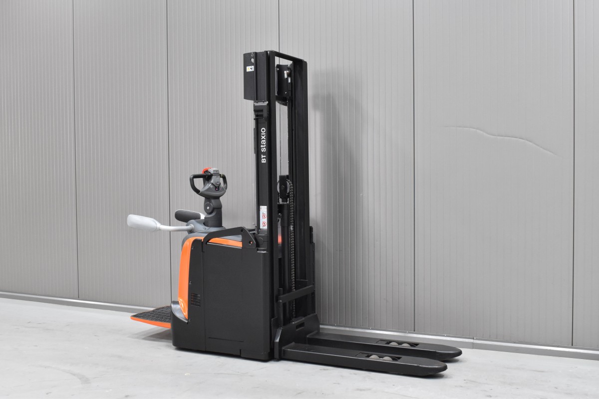 Complete offer of forklifts | CHEAP USED FORKLIFTS