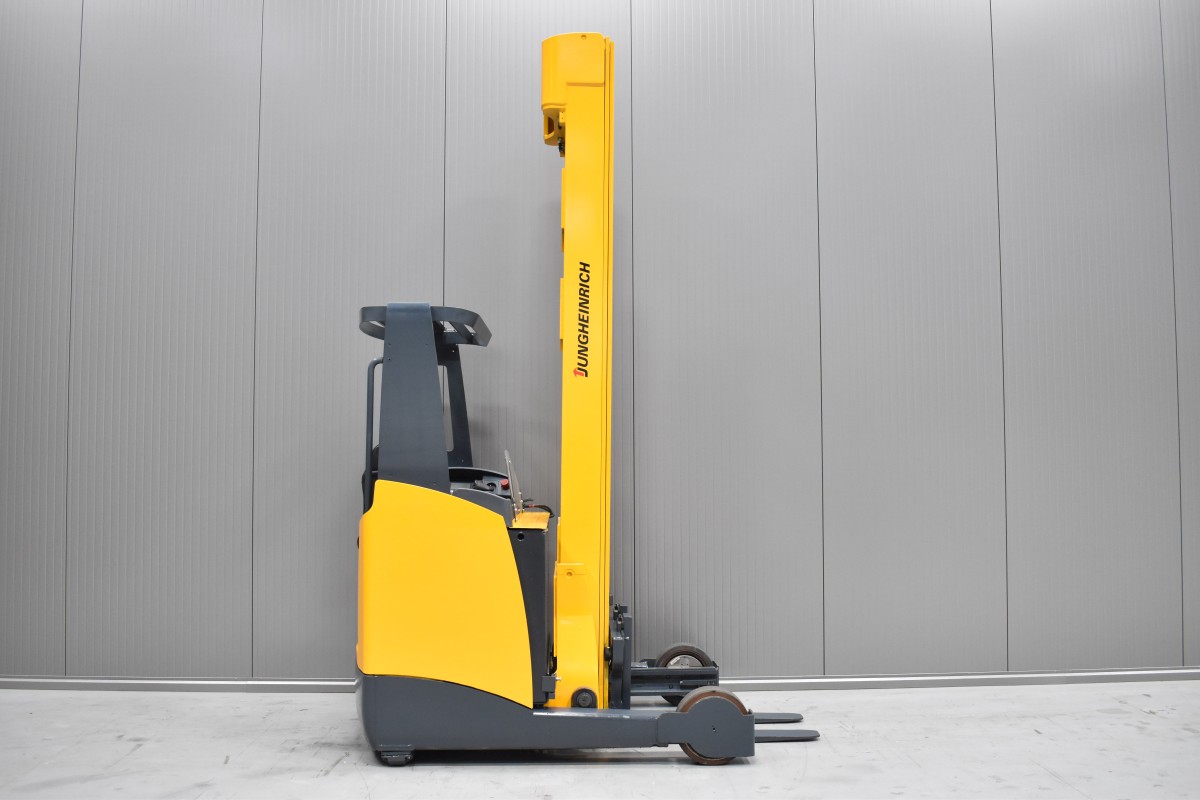 Complete offer of forklifts | CHEAP USED FORKLIFTS