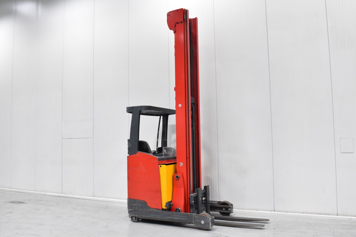 Complete offer of forklifts | CHEAP USED FORKLIFTS