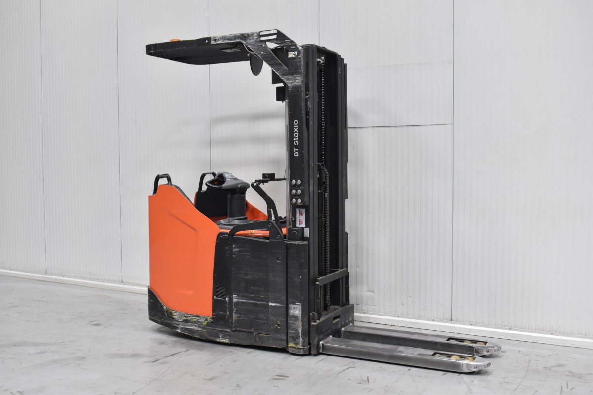 Complete offer of forklifts | CHEAP USED FORKLIFTS