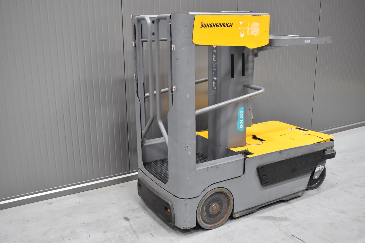 Complete offer of forklifts | CHEAP USED FORKLIFTS
