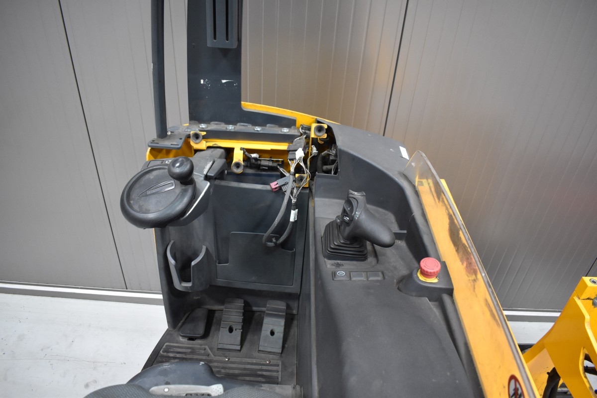 Complete offer of forklifts | CHEAP USED FORKLIFTS