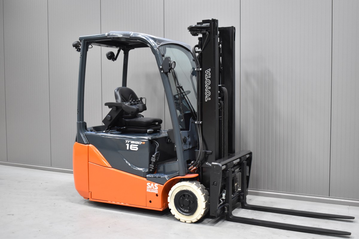 Complete offer of forklifts | XE NÂNG RẺ NHẤT