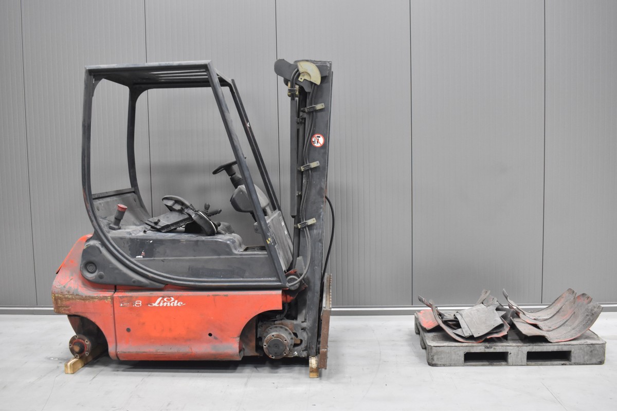 Complete offer of forklifts | CHEAP USED FORKLIFTS